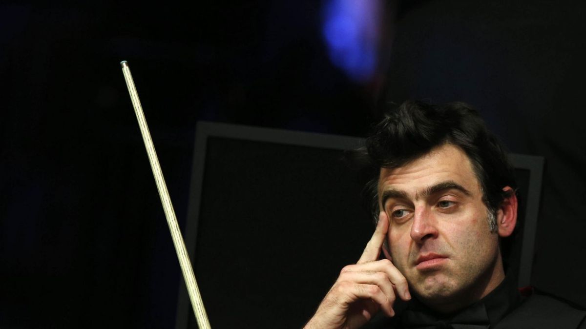 Ronnie speaks to Desmond Kane after his last 16 defeat | Ronnie O'Sullivan